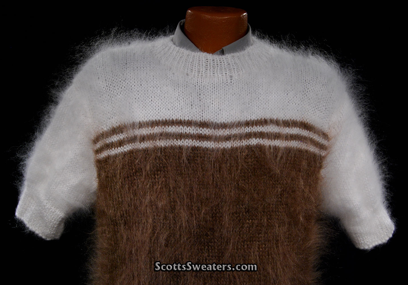 700 025 Mens Angora Mohair Short Sleeved Turtleneck Sweater